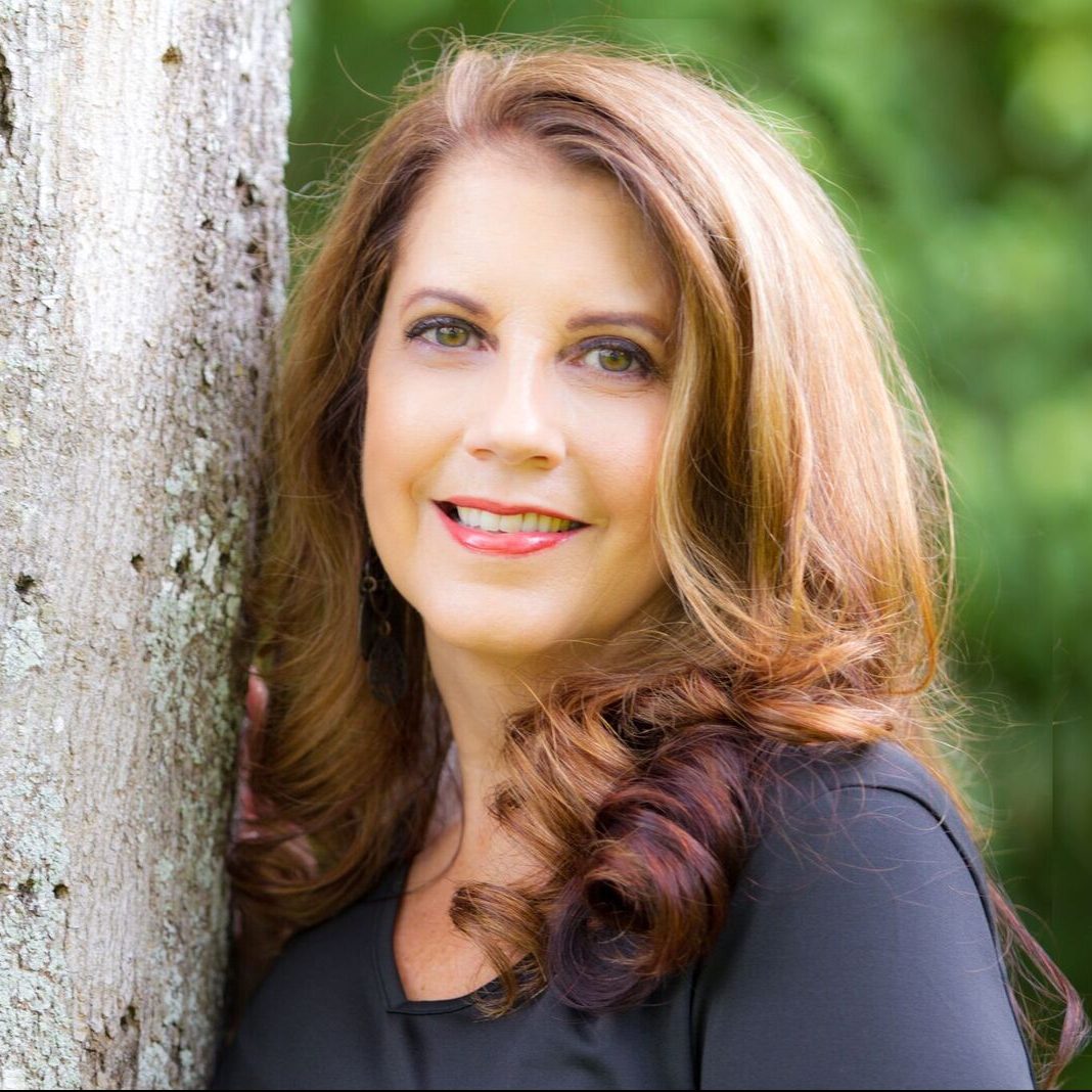 Lynne Marie Talks About the Value of Writing Mentorships to the Writing ...